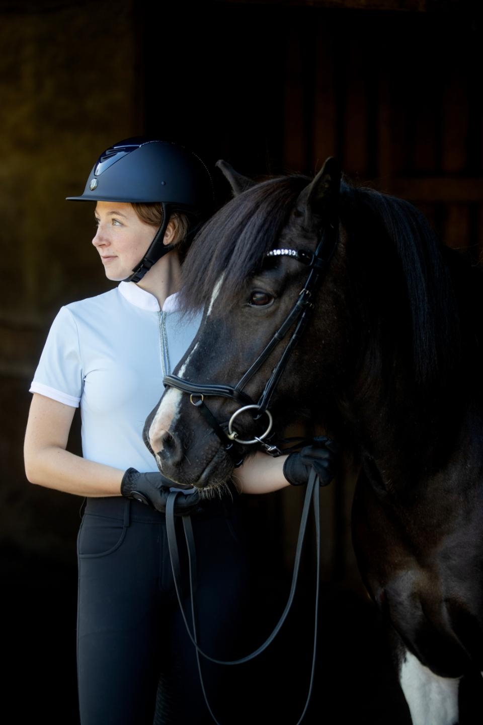 CATAGO Icelandic anatomisk næsebånd - Sort | Stald-Direkte